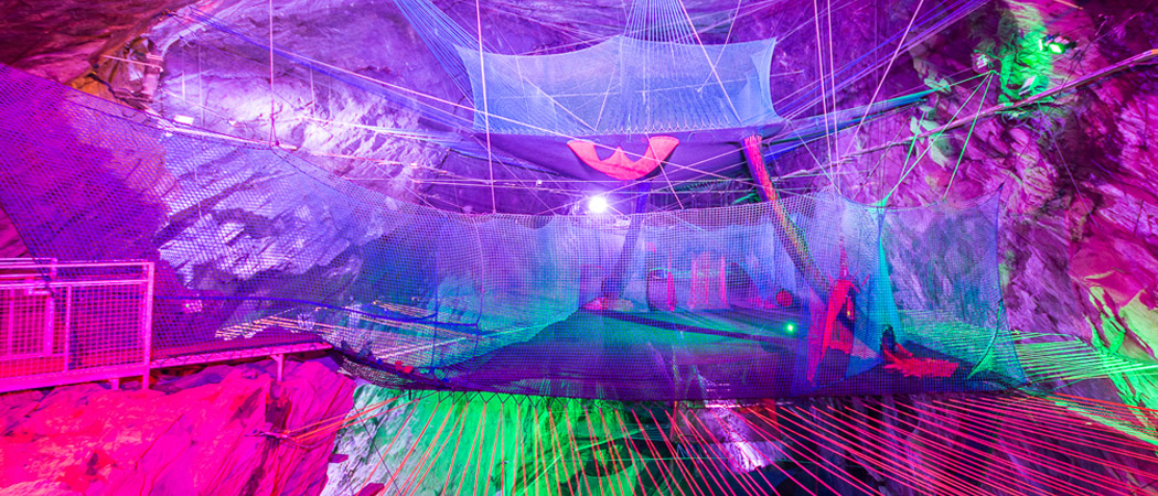 experience-bounce-below-bounce-below_bg – Davies Coaches LTD